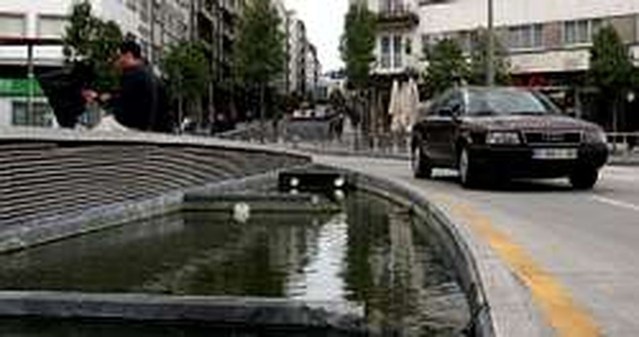 ACTOS DEL DÍA «Outono sobre rodas» en la Praza Roxa