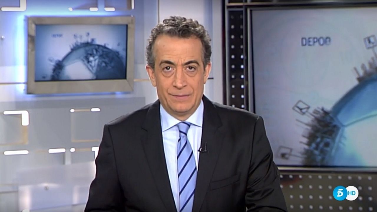 J.J. Santos dejará de presentar los deportes en Telecinco