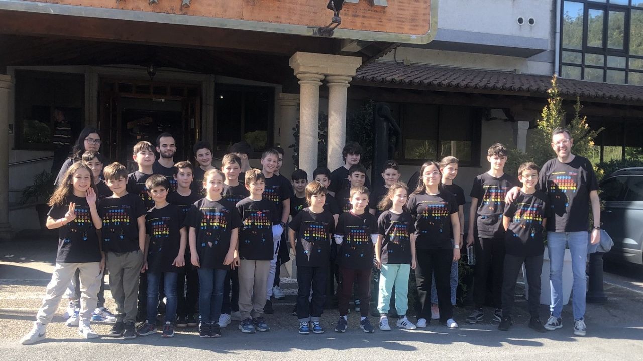 Jimena Abad y Laura Diéguez coparon el podio gallego sub-12