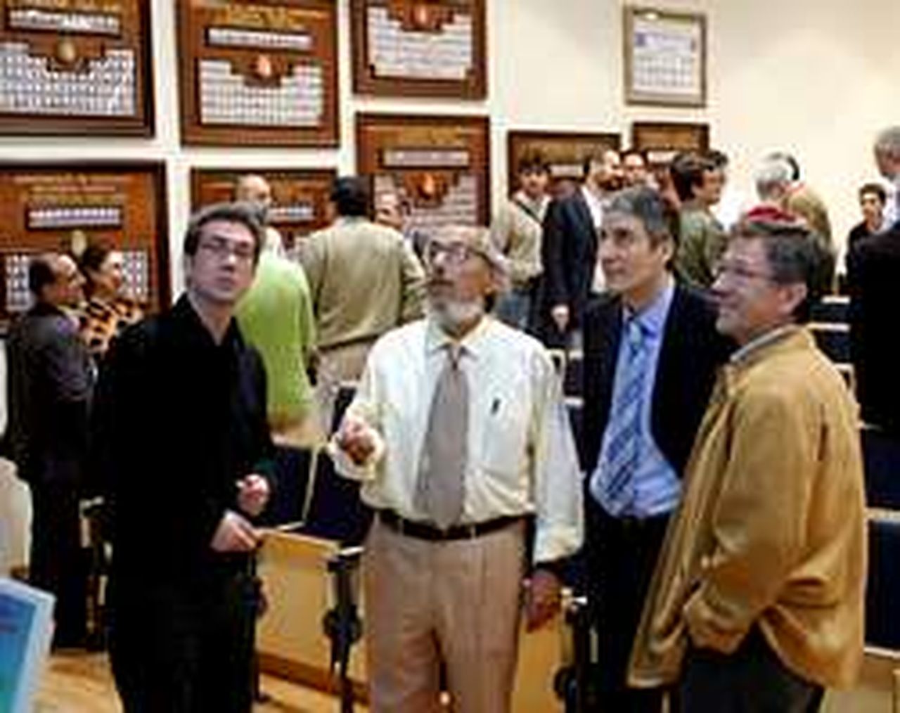 José Mira repasó los 25 años de Electrónica y Computación en la USC