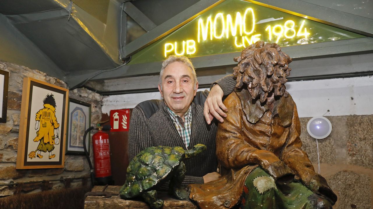 Javier Rivera: «¡Cómo me voy a jubilar si el pub Momo, tras 40 años ...