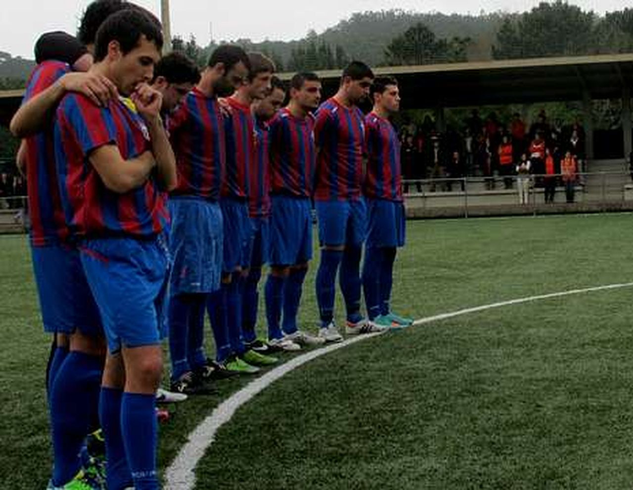 El mundo del fútbol de Muros homenajeó a Eleuterio Balayo