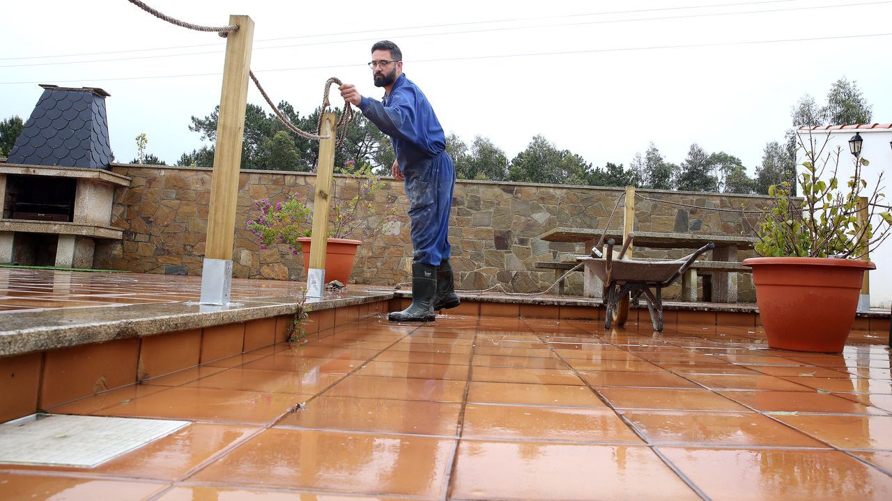 Las lluvias chafan las reservas en los cámpings: «Deberíamos estar ao ...