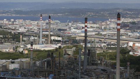 La refinería Repsol de A Coruña inicia una parada programada para ...