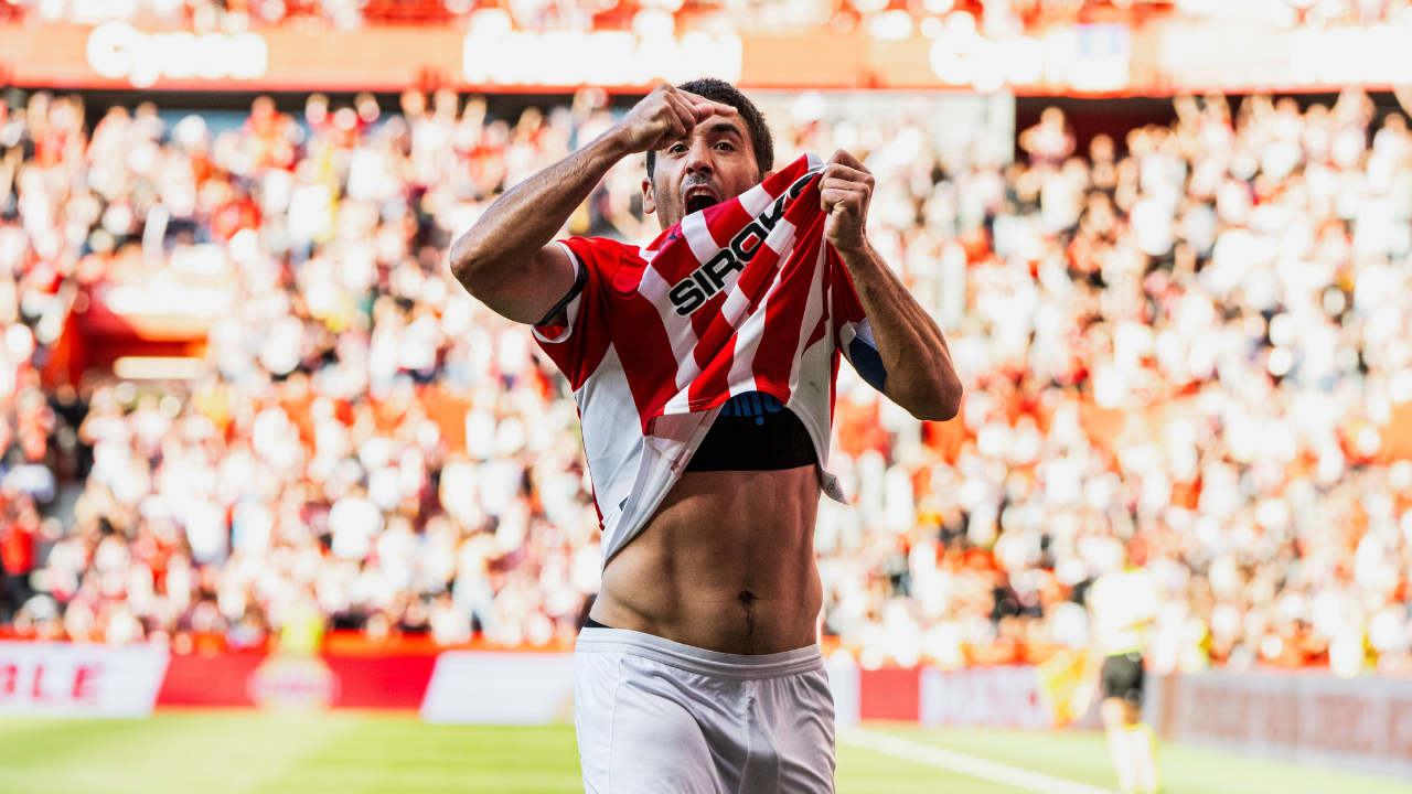 Cote muestra su emoción por ser 'Hijo predilecto de Gijón' y envía un ...