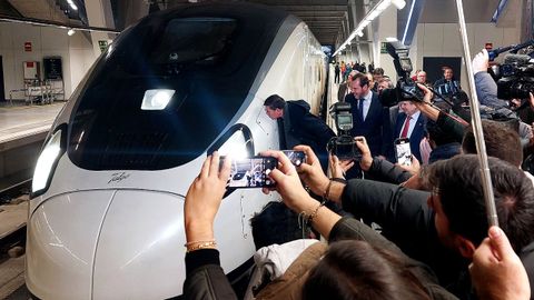 Así será la operativa de Renfe con los nuevos trenes Avril: 33 minutos ...