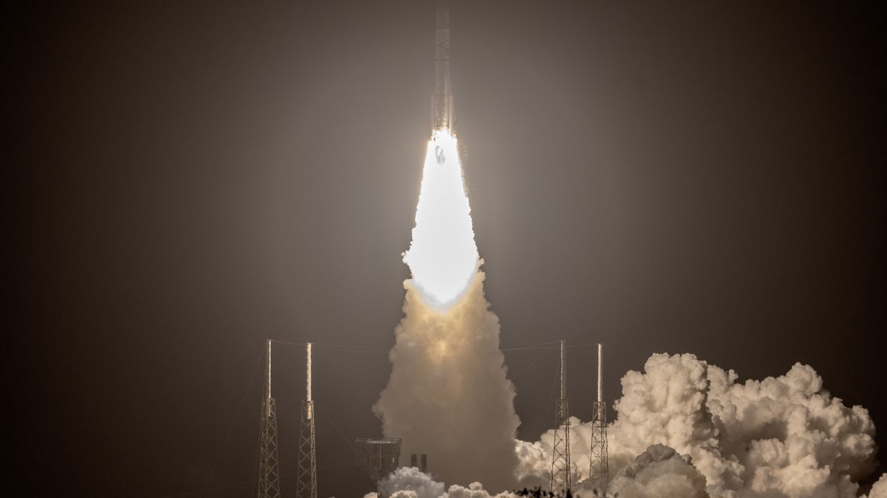 Despega con éxito el cohete con el que Estados Unidos regresará a la ...