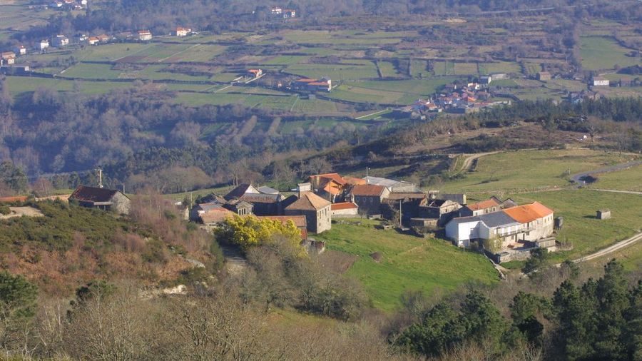 ¿Cómo puedo hacer para que mi pueblo sea una aldea modelo?