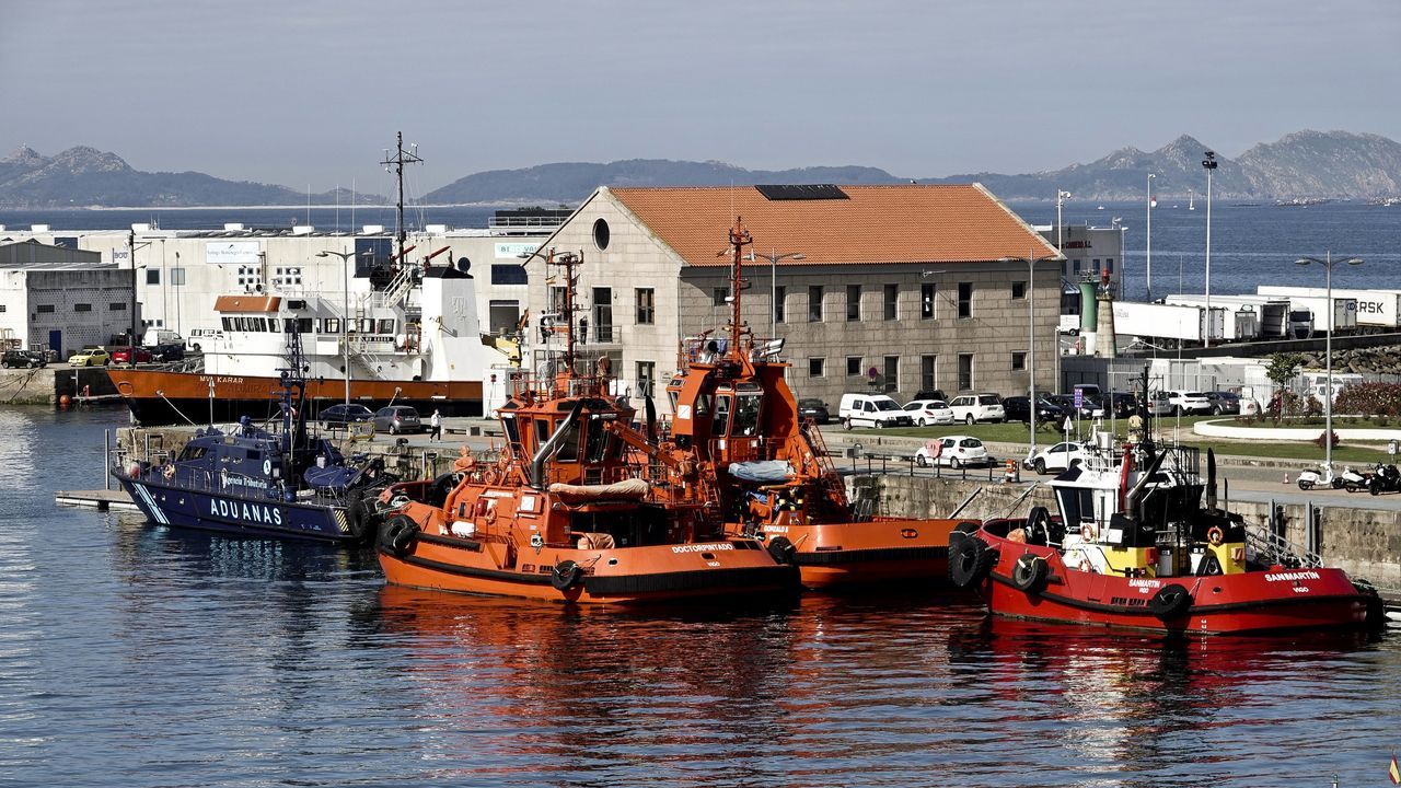 Conferencia sobre la historia de la Armada
