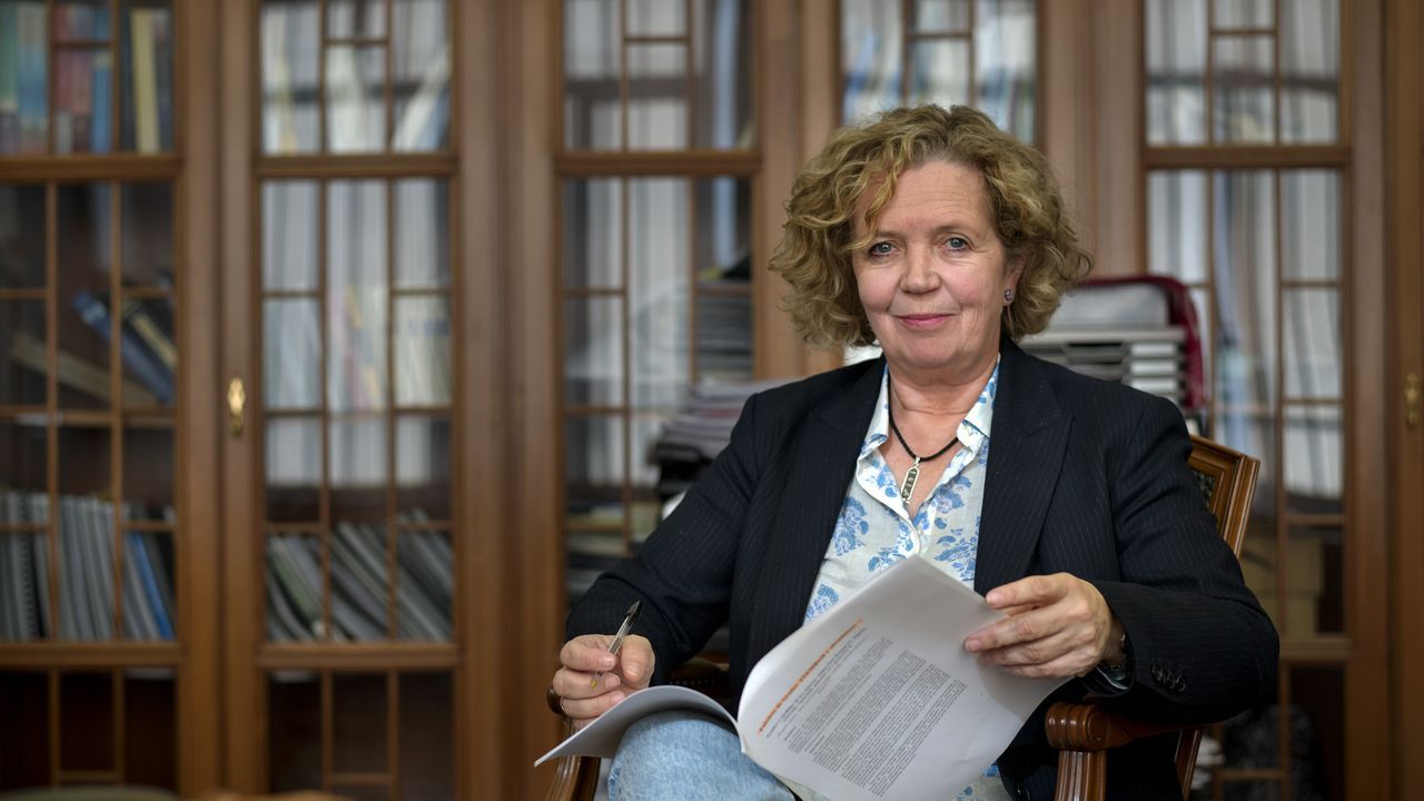 «España deulle as costas a María Wonenburger durante anos»