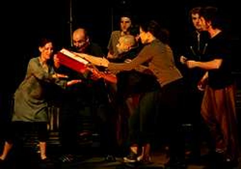 El grupo Els Comediants desvela «El gran secreto»