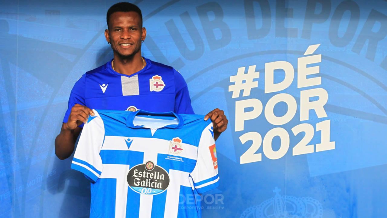 Uche: «Vuelvo para entrar en el libro de la historia del Dépor»