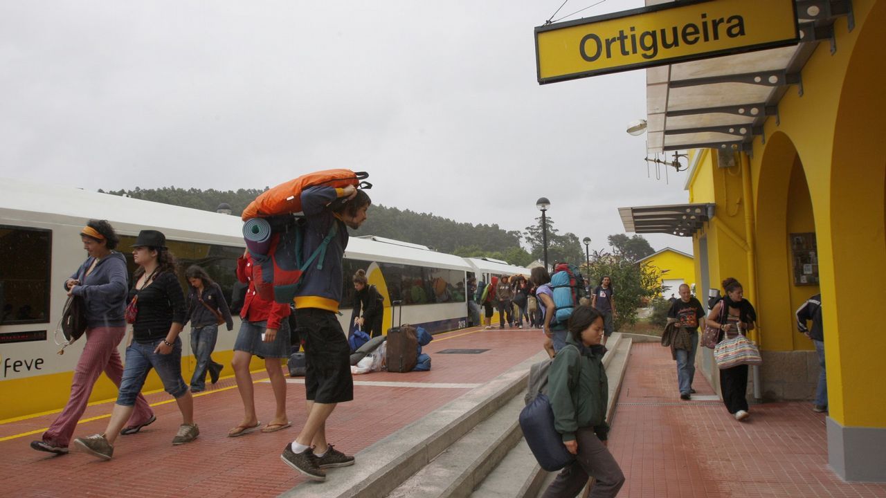 Renfe ofrecerá 1.600 plazas extra durante el Festival do Mundo Celta