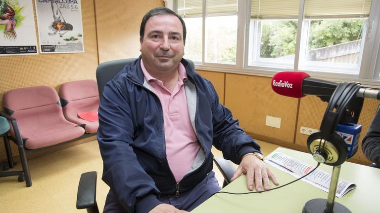 Manuel Insua, alcalde de Corcubión: «Tratamos de ter sintonía con todos»