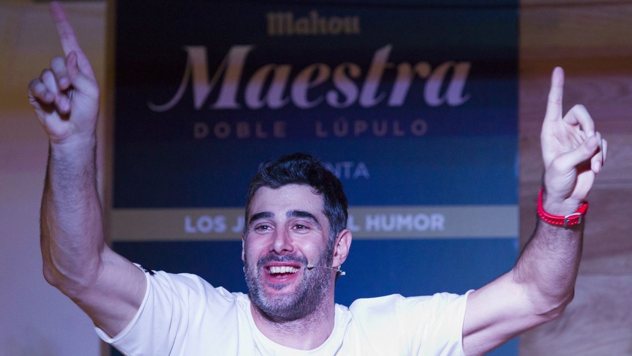 David Amor presenta en Porto do Son su nuevo monólogo, «Love is in the air»