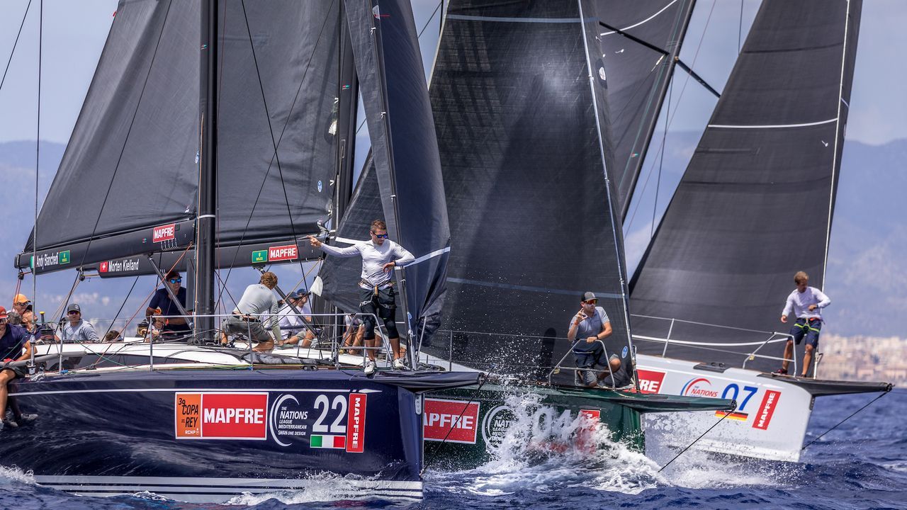 La Copa del Rey Mapfre comienza con una gran jornada de regatas