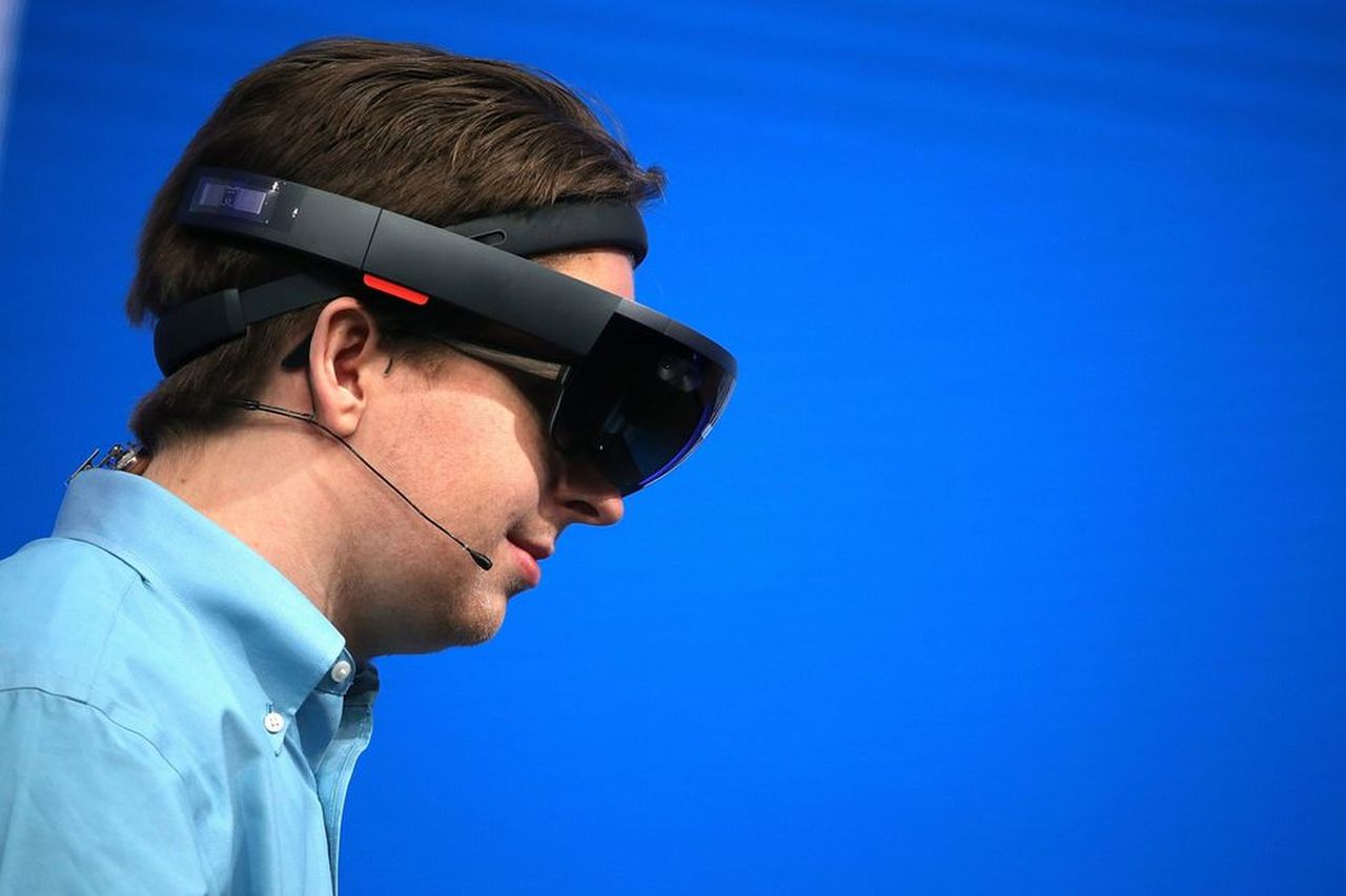 Microsoft promete que veremos hologramas con sus gafas de realidad virtual