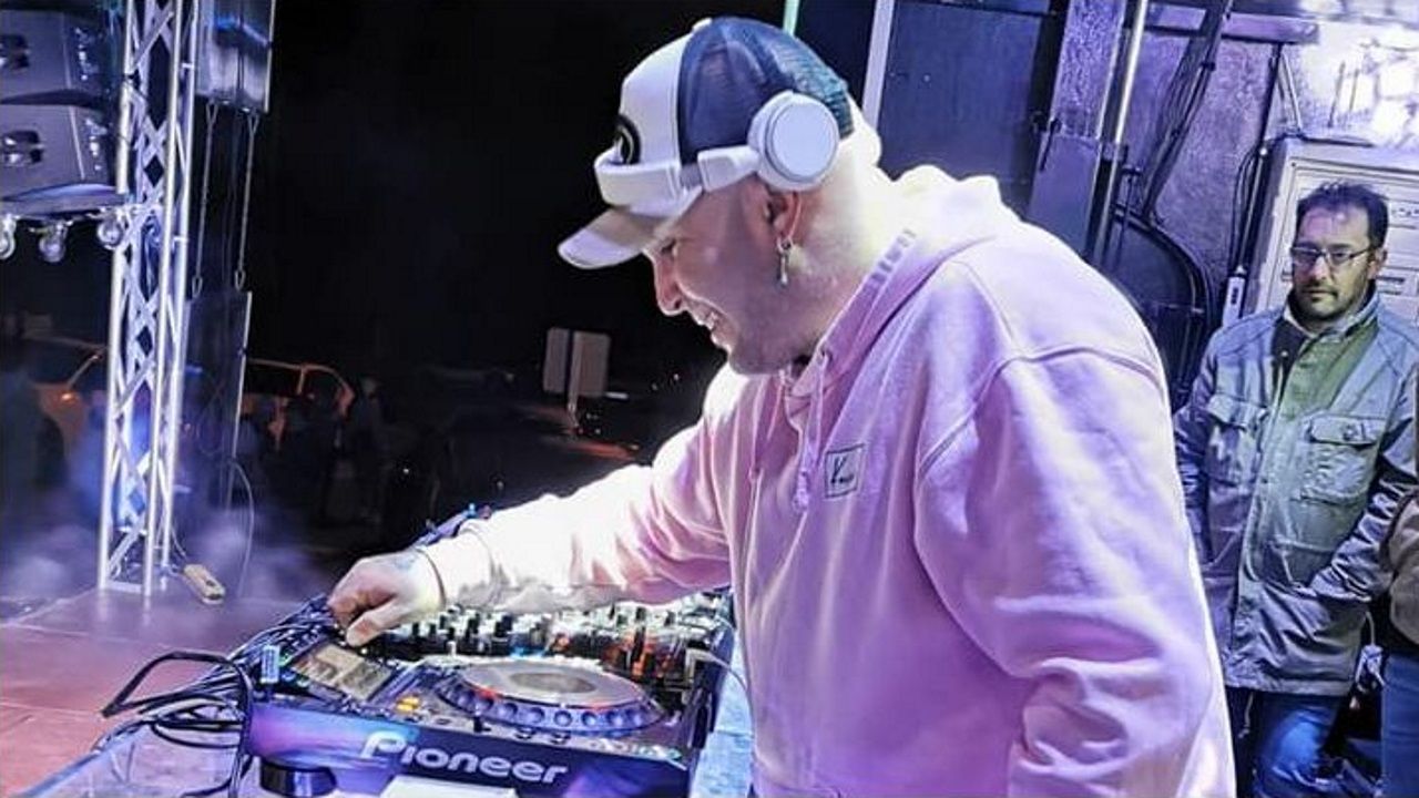 Kiko Rivera dedica un vídeo a la «gente maravillosa» de Bando tras ...