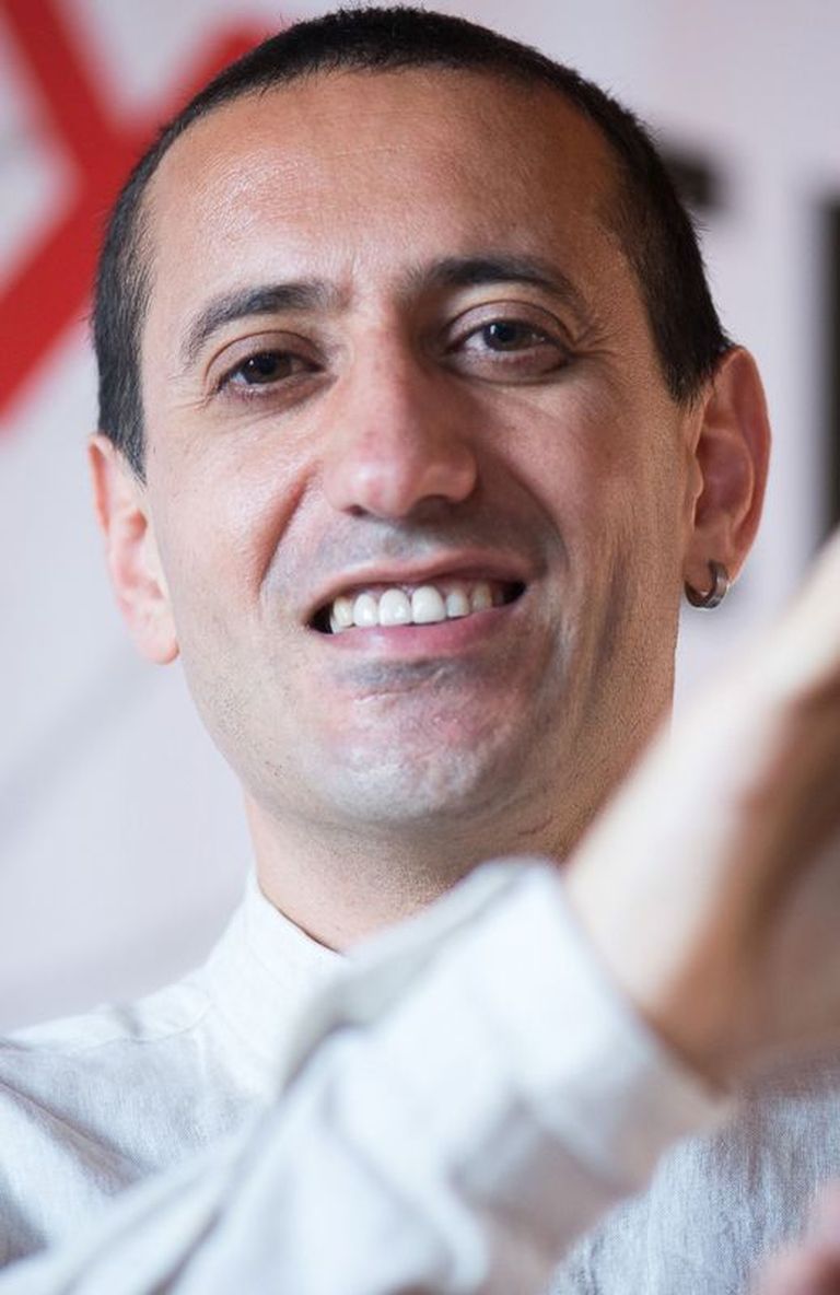 A ópera prima do xornalista Héctor Cajaraville gaña o Xerais de Novela