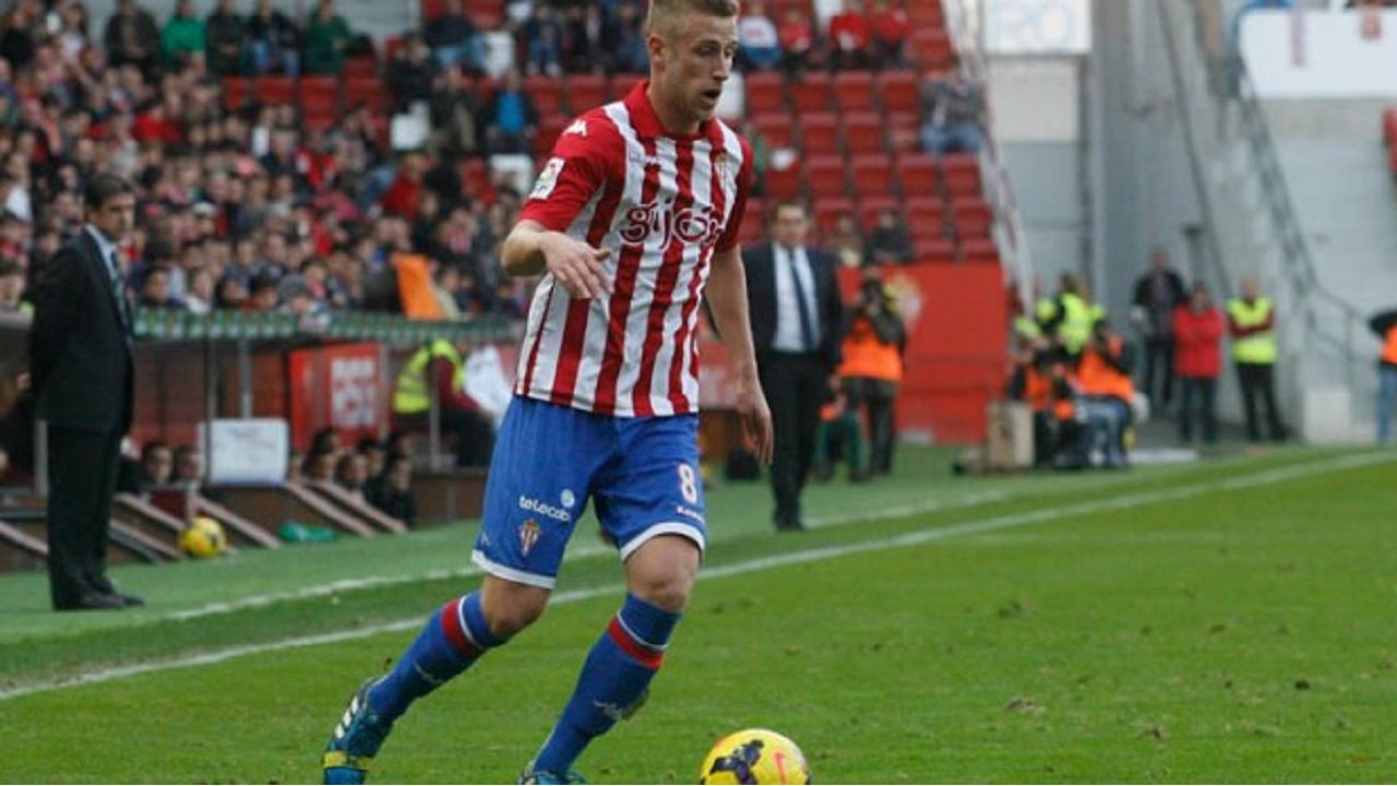 Álex Barrera: «No guardo ningún rencor ni al Sporting ni a nadie»