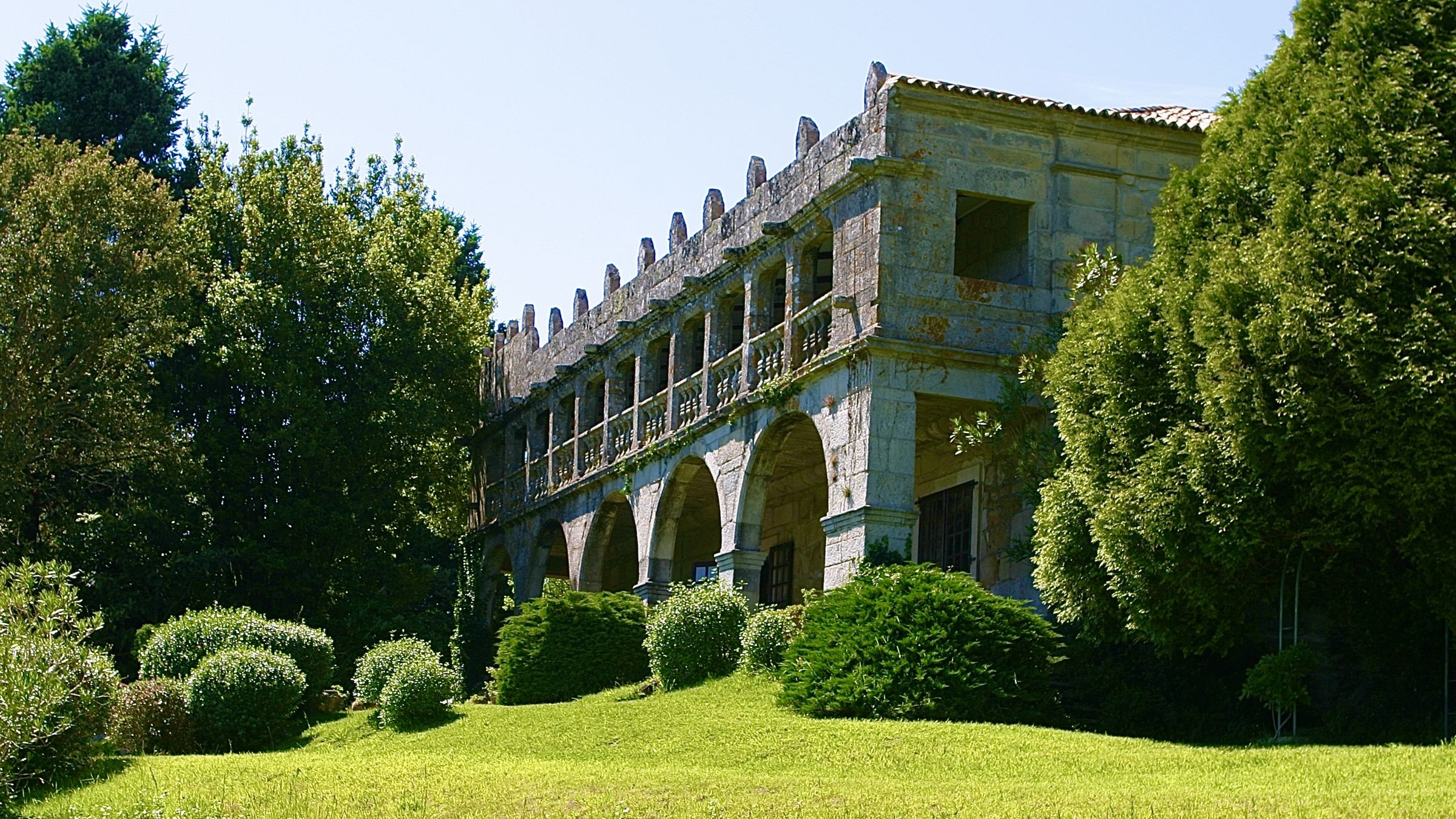 ¿Cómo es vivir en un pazo? Puedes descubrirlo en Vigo y su área