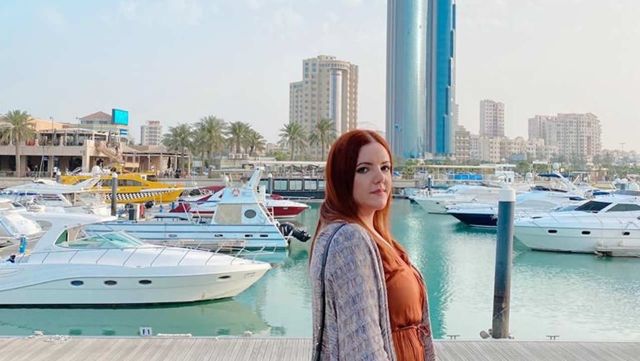 La santiaguesa a la que fichó la multinacional de moda de Oriente Medio y ya triunfa desde ...