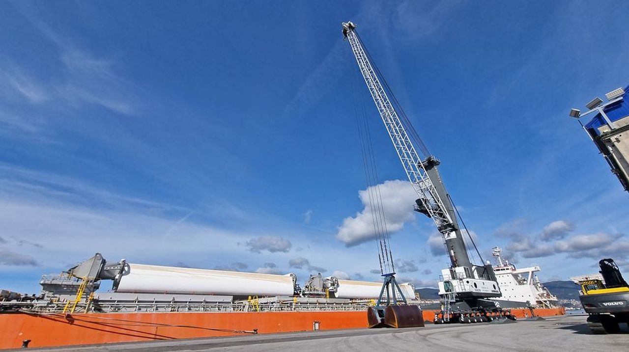 El Pyxis Ocean, un granelero propulsado por energía eólica, estrena sus ...