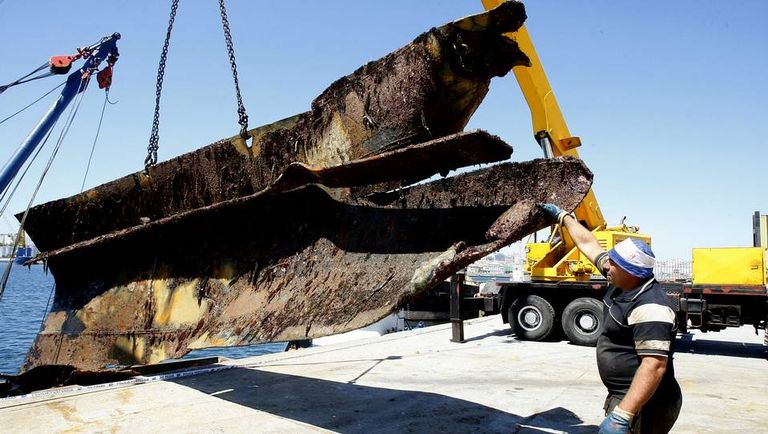 20 años del hundimiento del «Mar Egeo» en A Coruña