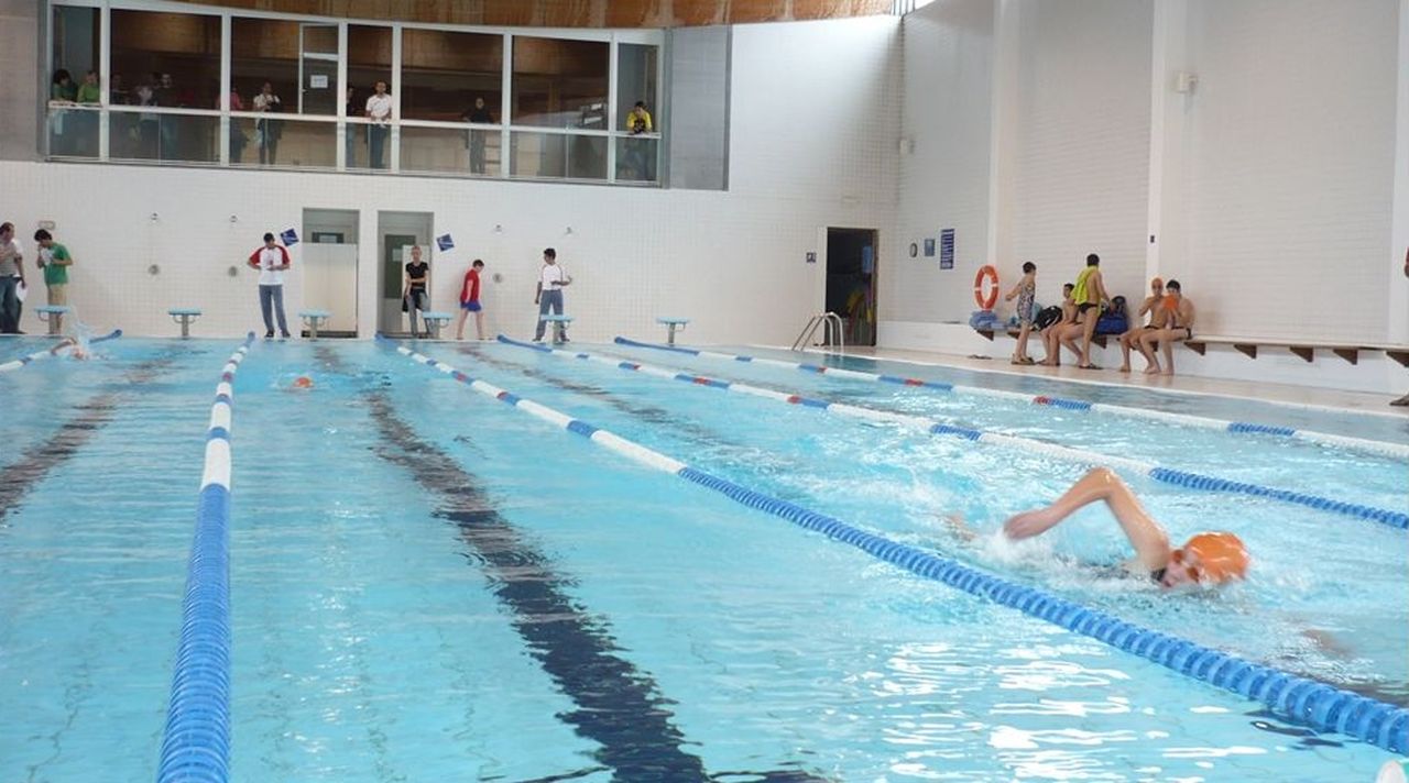 La obra de la piscina de Melide admite ofertas hasta fin de mes