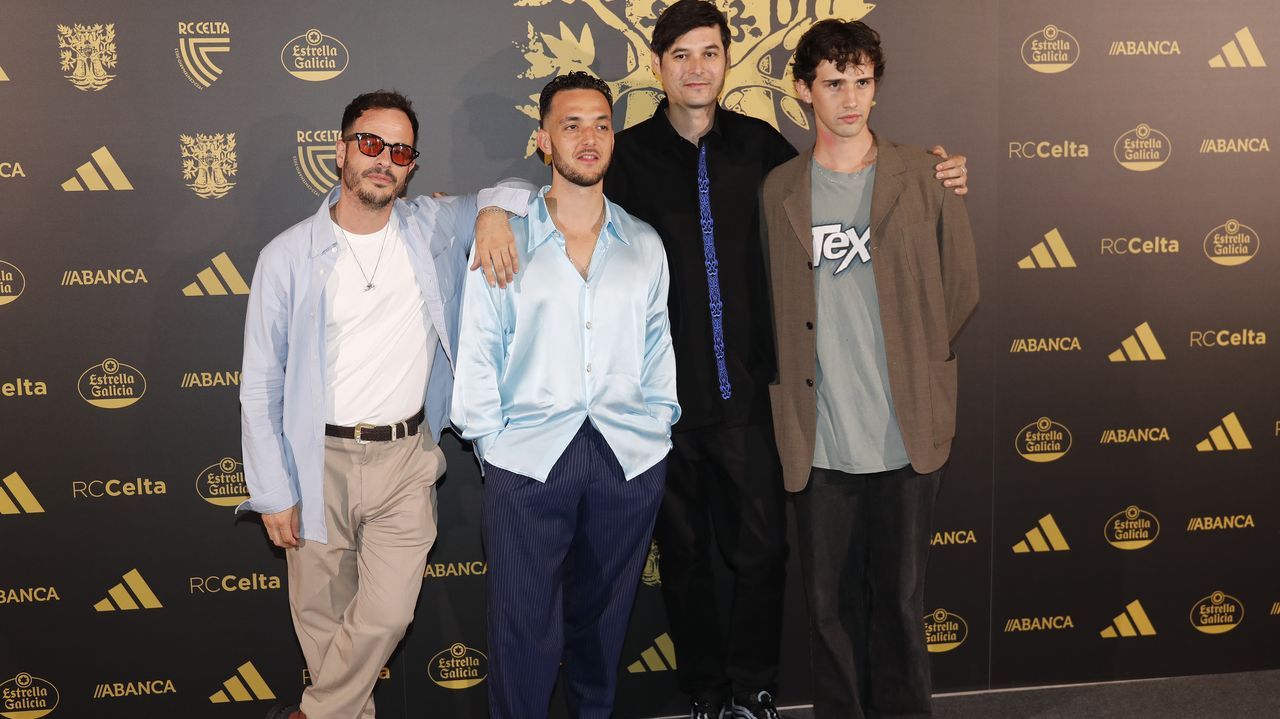 El equipo de C. Tangana enseña momentos de los ensayos y la grabación del himno del centenario ...