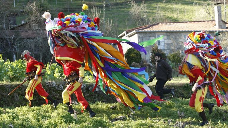 Arranca en la Ribeira Sacra el Entroido más genuino, guía para no ...