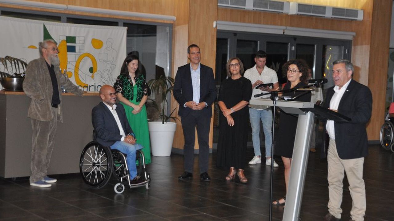 Ambar celebró 40 años dando la batalla