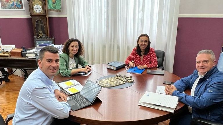María Ramallo refrenda a Manuel Santos como teniente de alcalde de Marín