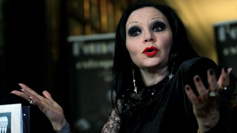 YES entrevista a la cantante Alaska, que presenta nuevo disco