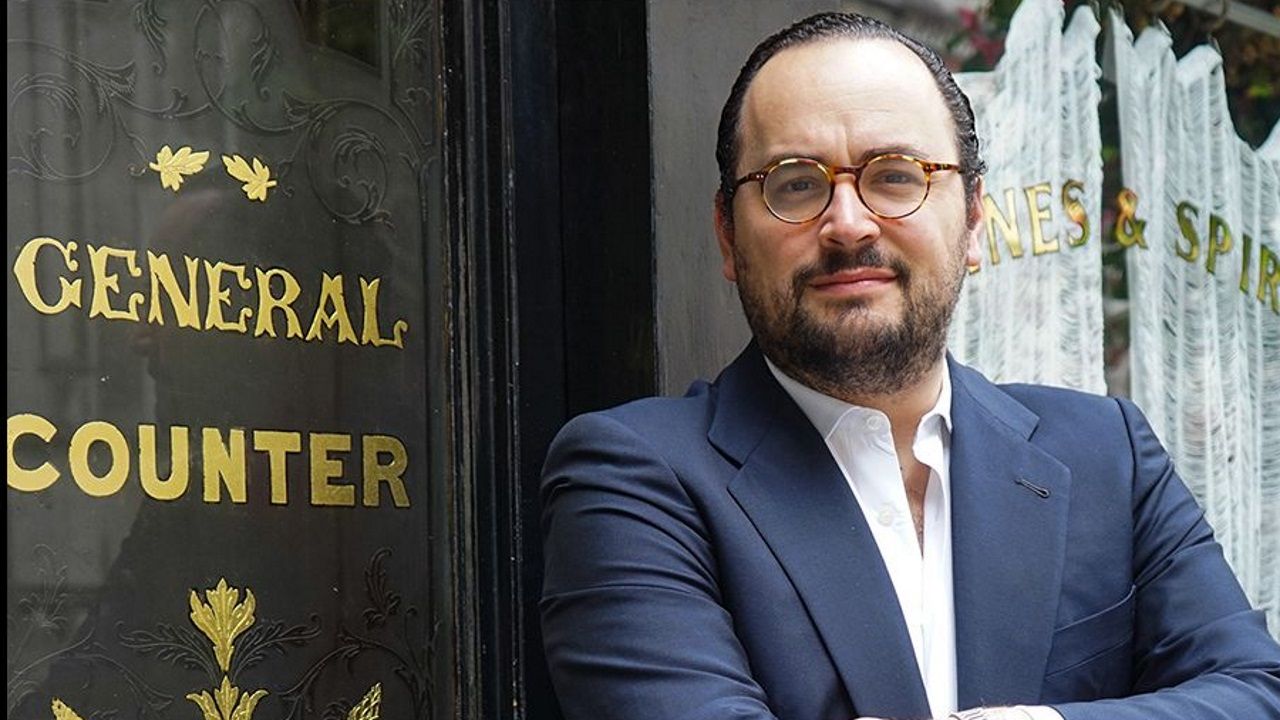 Ignacio Peyró: «Escribir no es llorar, escribir es un privilegio»