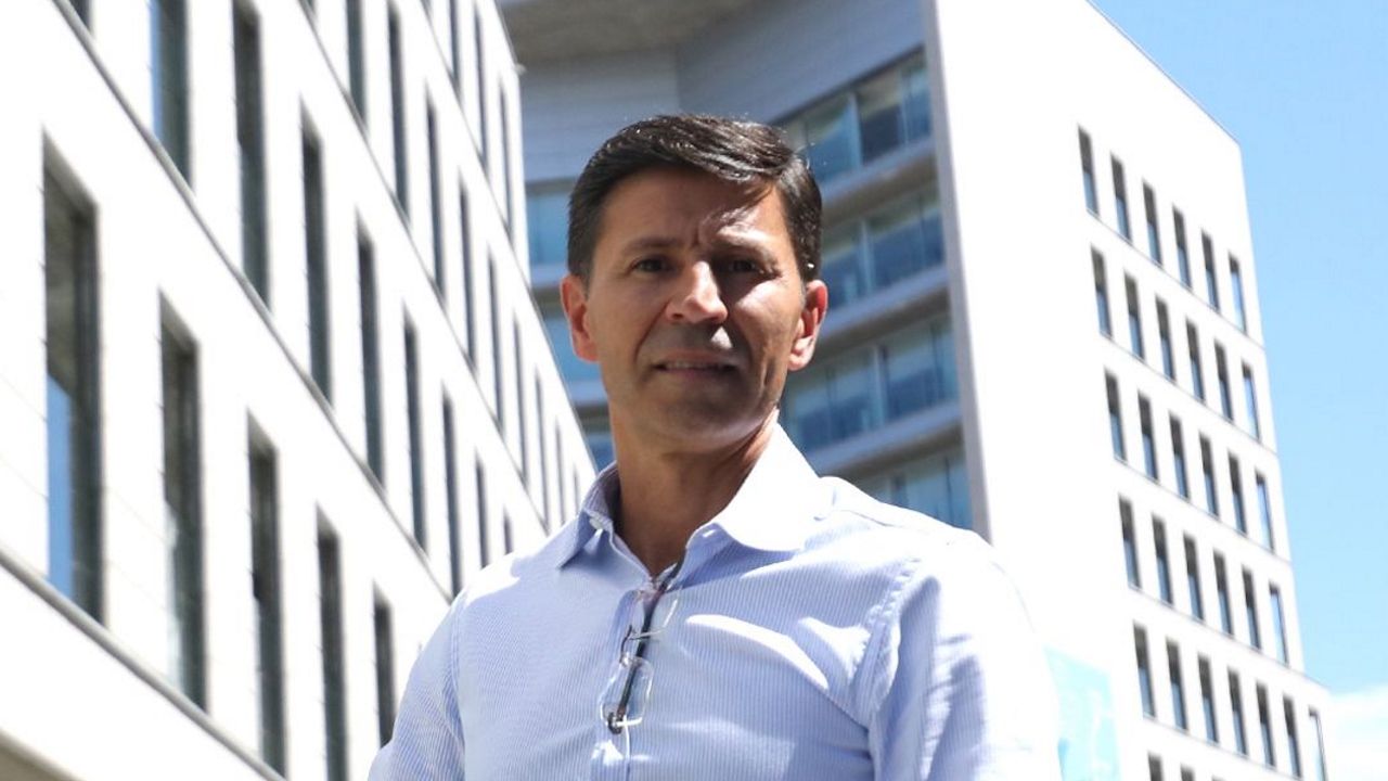 «El anunciado aumento de profesores se ha hecho con los mismos ...