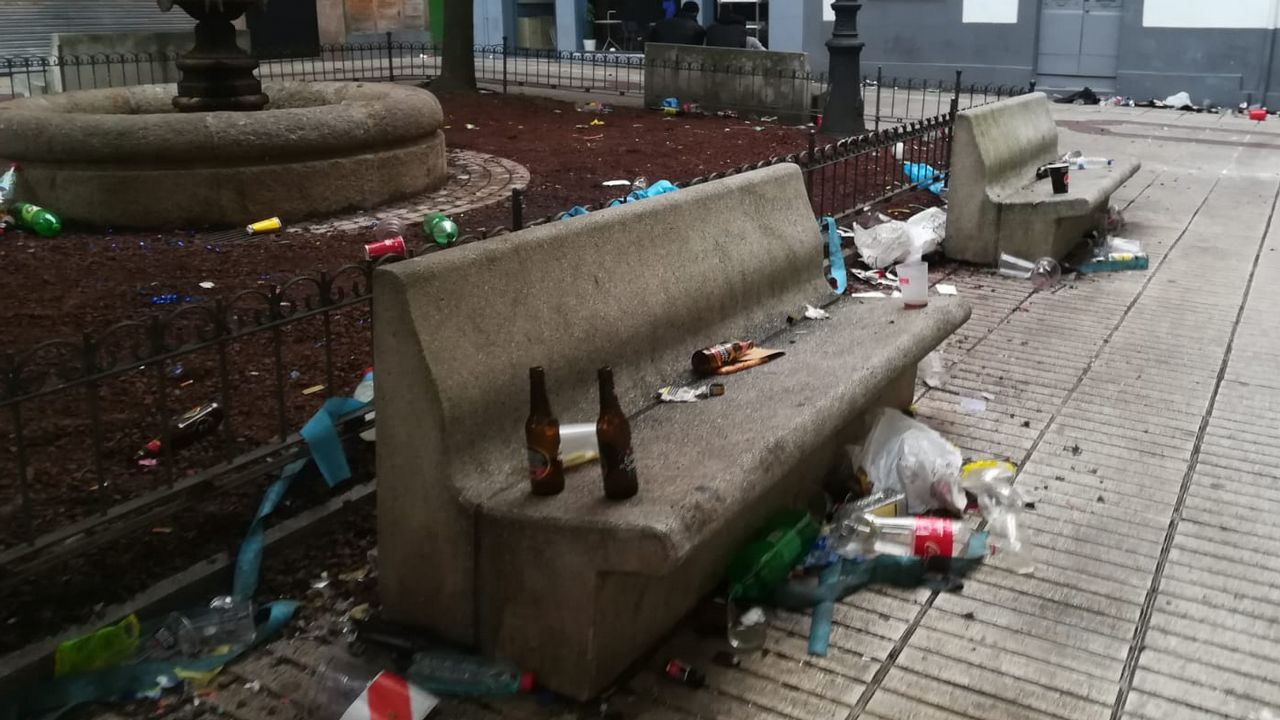 El botellón halla zonas alternativas en su expansión por la ciudad