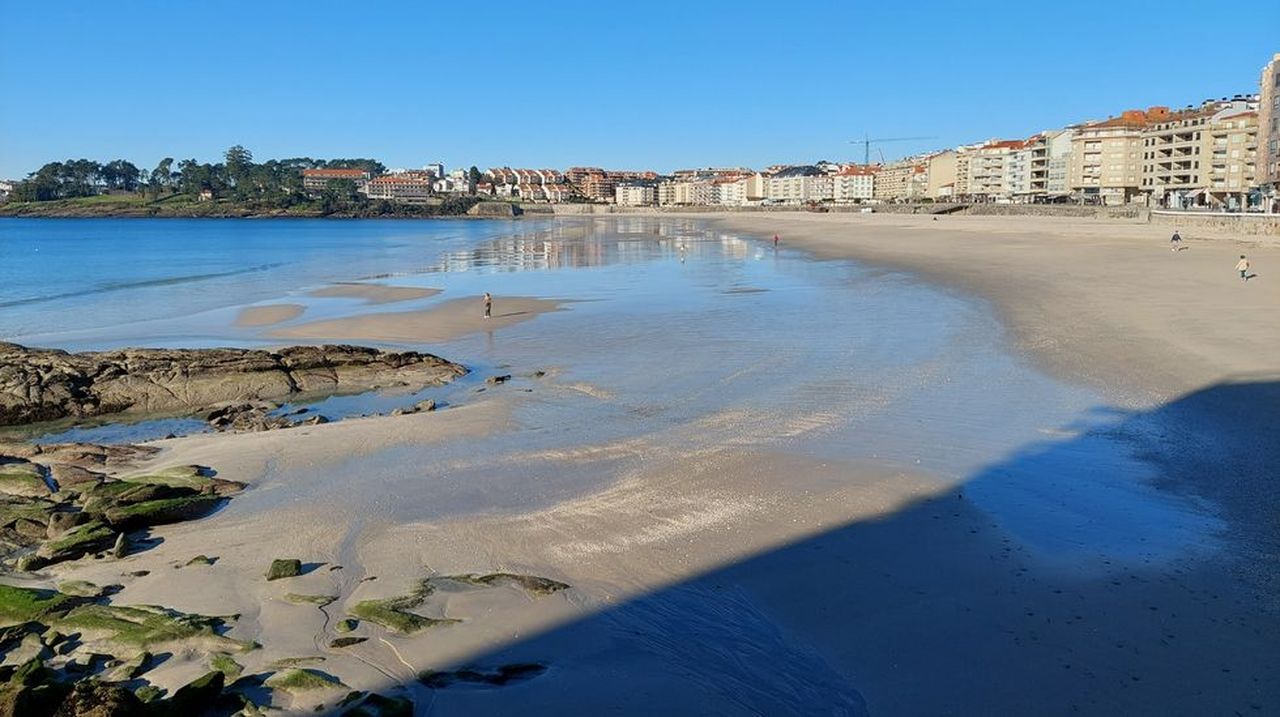 La RAE vuelve a decir que al hablar o escribir en español se debe decir Sangenjo y no Sanxenxo