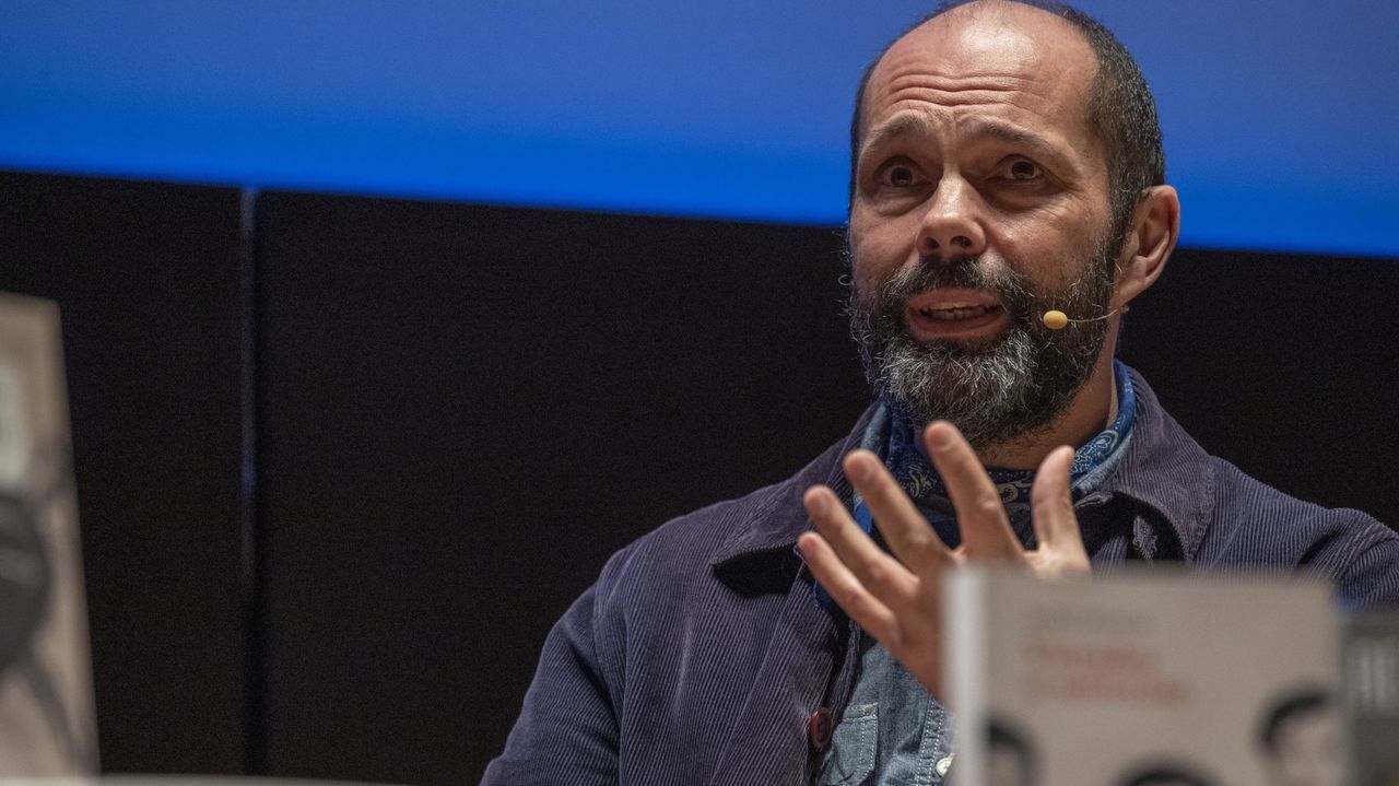 Citas literarias con Xesús Fraga, Carlos Meixide, David Lema y Malores ...