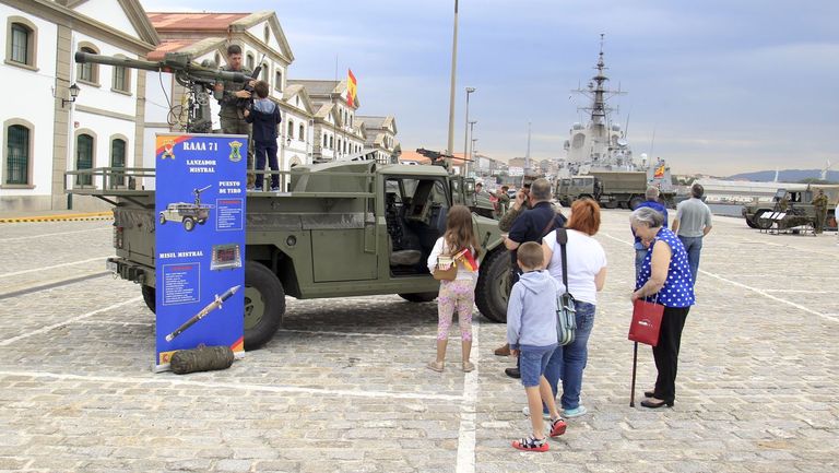 Jornada de puertas abiertas en el Arsenal Militar de Ferrol