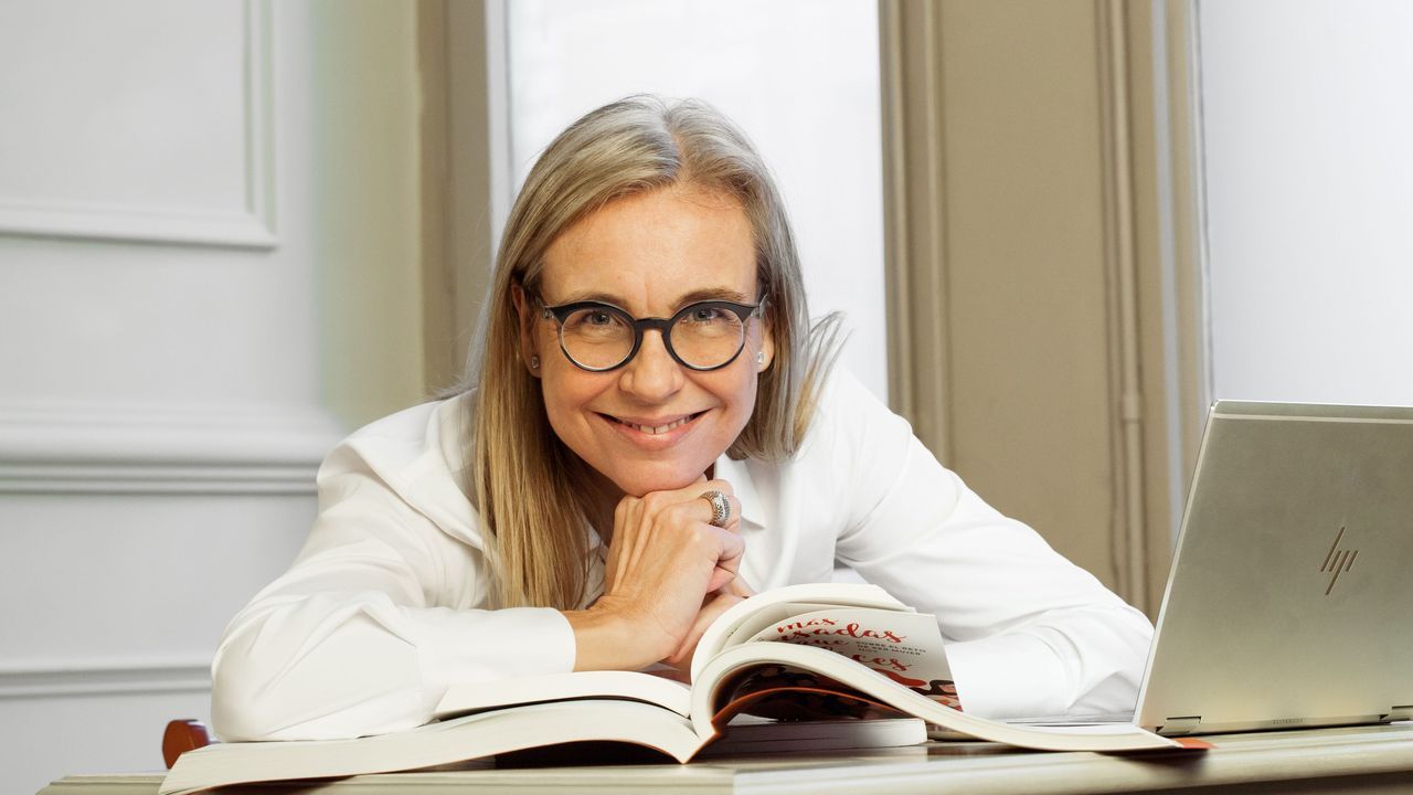 Laura Sagnier: «Las mujeres soportan una 'losa de hormigón' en casa ...